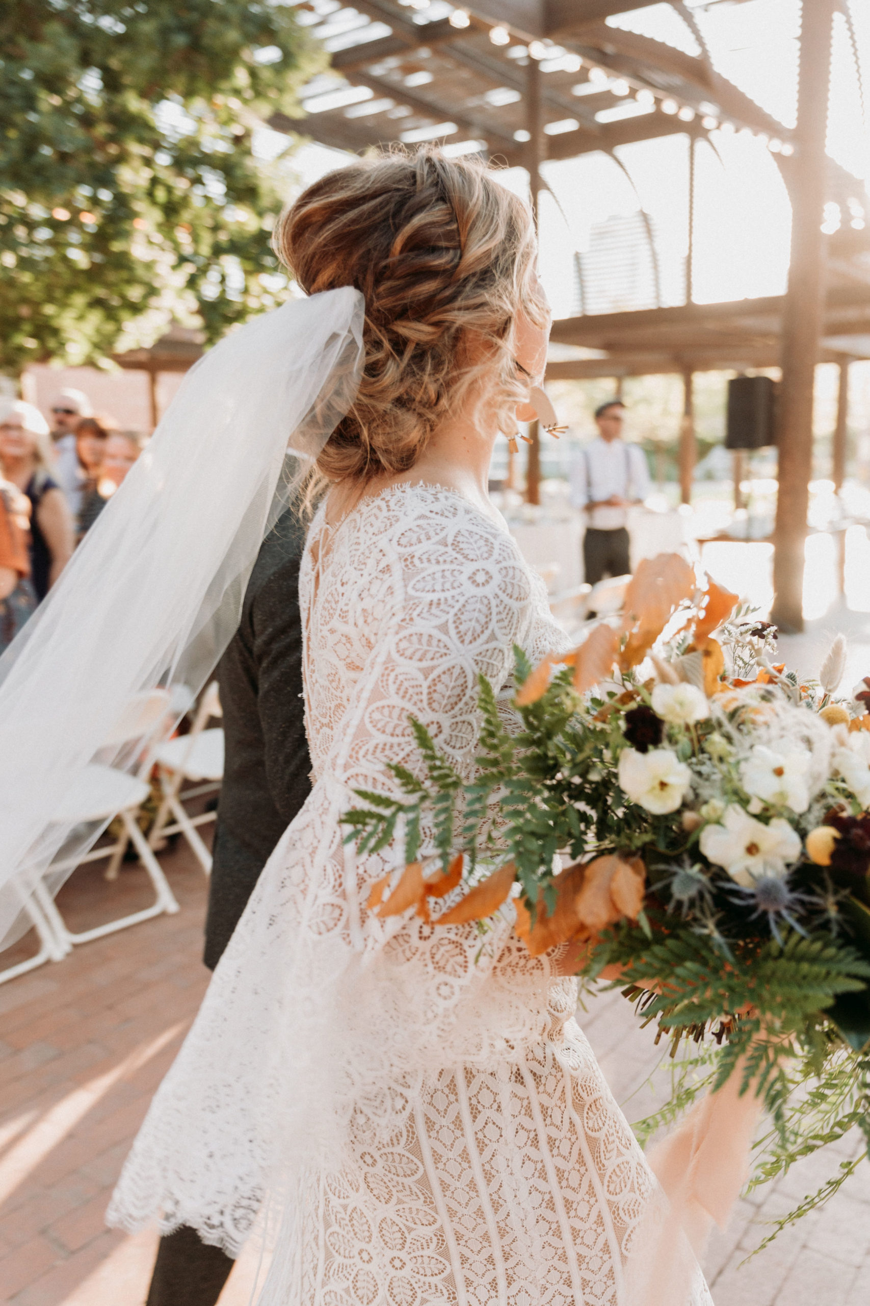 Running through a flower field | daisyheadfloral.com